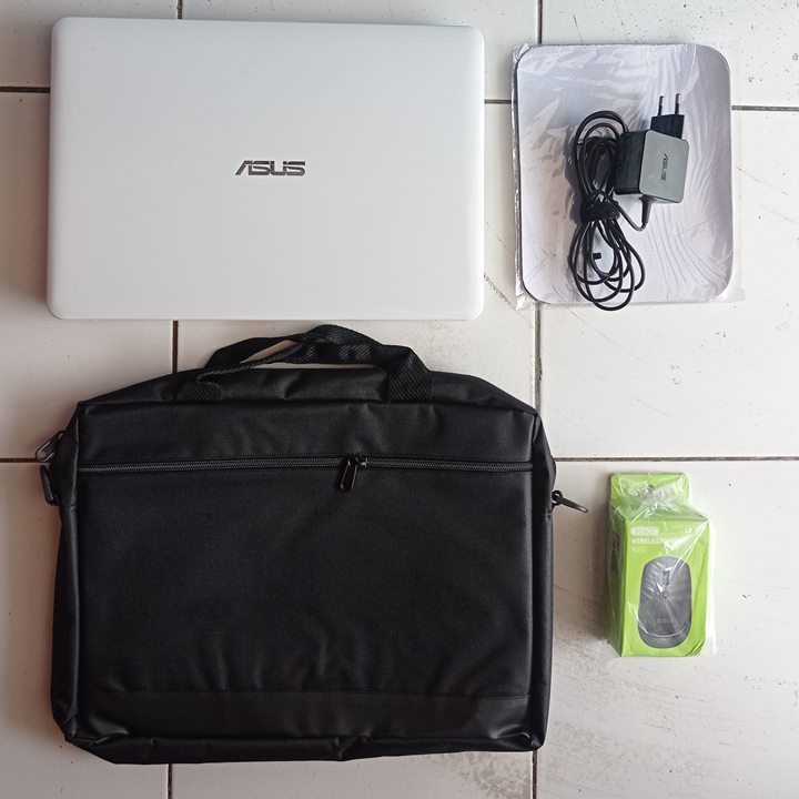 Harga dan Spesifikasi Laptop Asus X441N Putih White RAM 4GB SSD 128GB ...